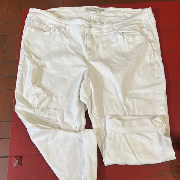 torrid | Pants & Jumpsuits | Torrid Denim Size 26 Plus Size White Crops ...